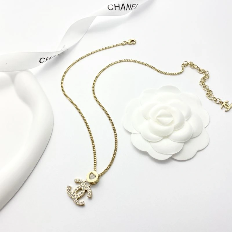 Accurate model Chanel Necklaces