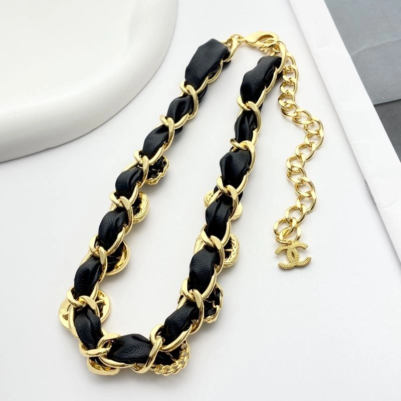 Accurate model Chanel Necklaces