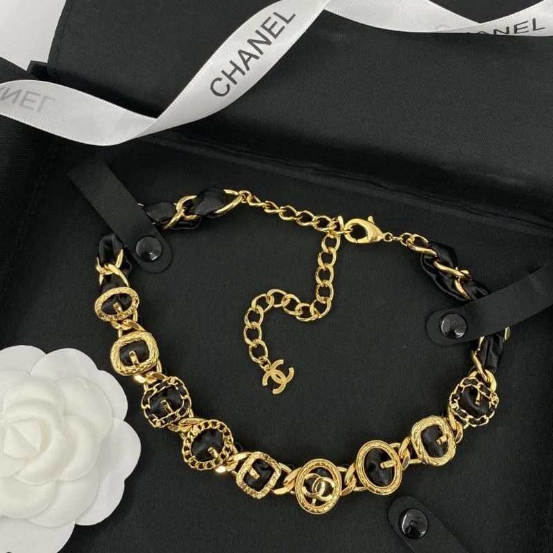 Accurate model Chanel Necklaces