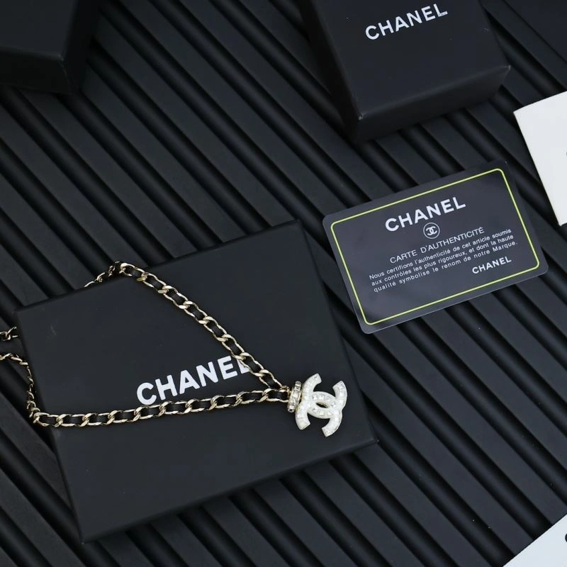 Brand-authenticated Chanel Necklaces