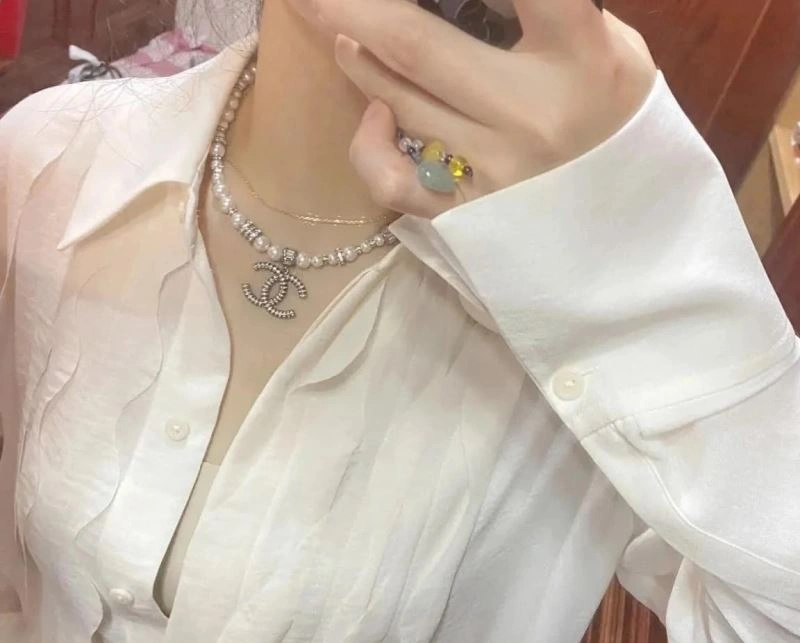 Reasonably priced Chanel Necklaces