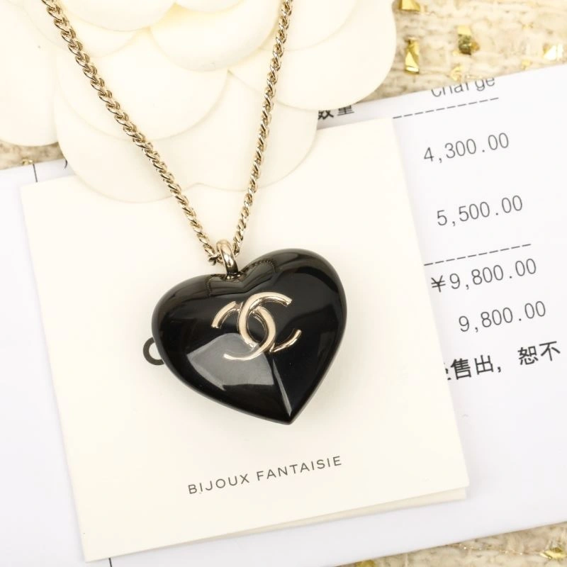 Inexpensive Chanel Necklaces