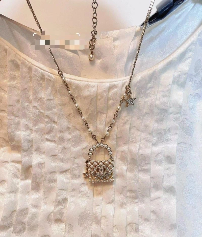 Indistinguishable Chanel Necklaces