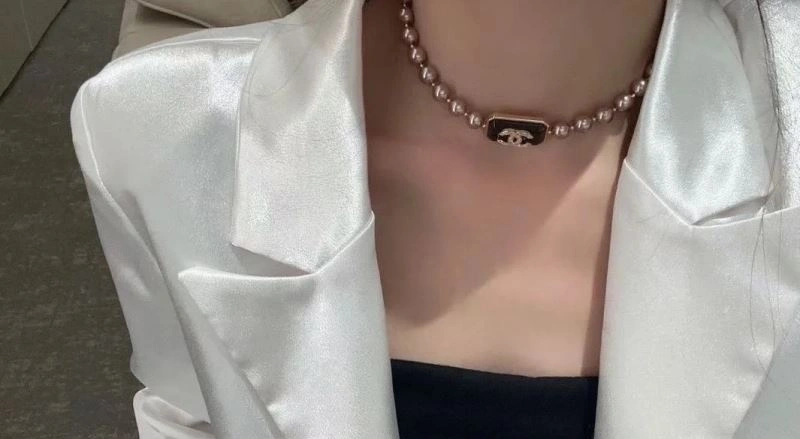 Original Chanel Necklaces