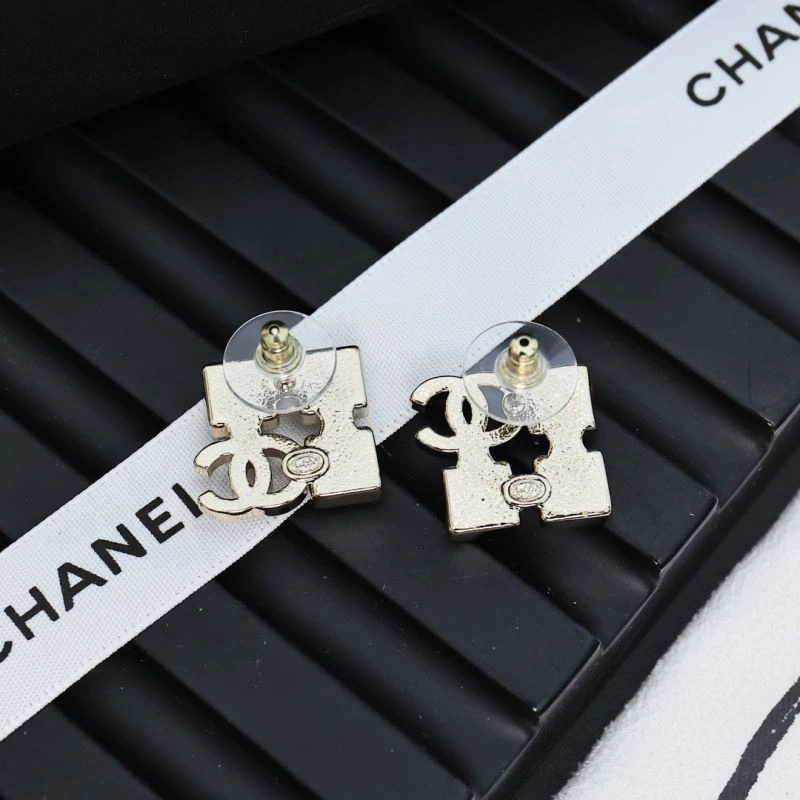 Exact replica Chanel Necklaces