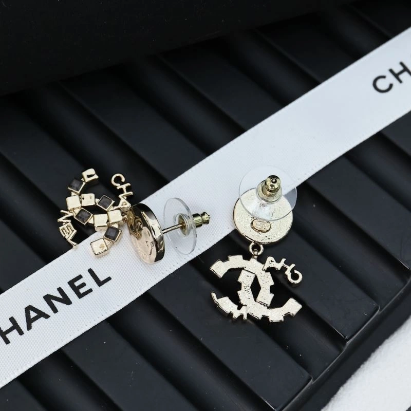Exact replica Chanel Necklaces