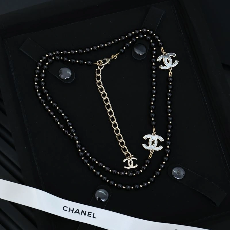Accurate model Chanel Necklaces