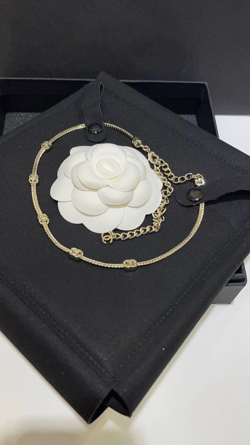Top match Chanel Necklaces