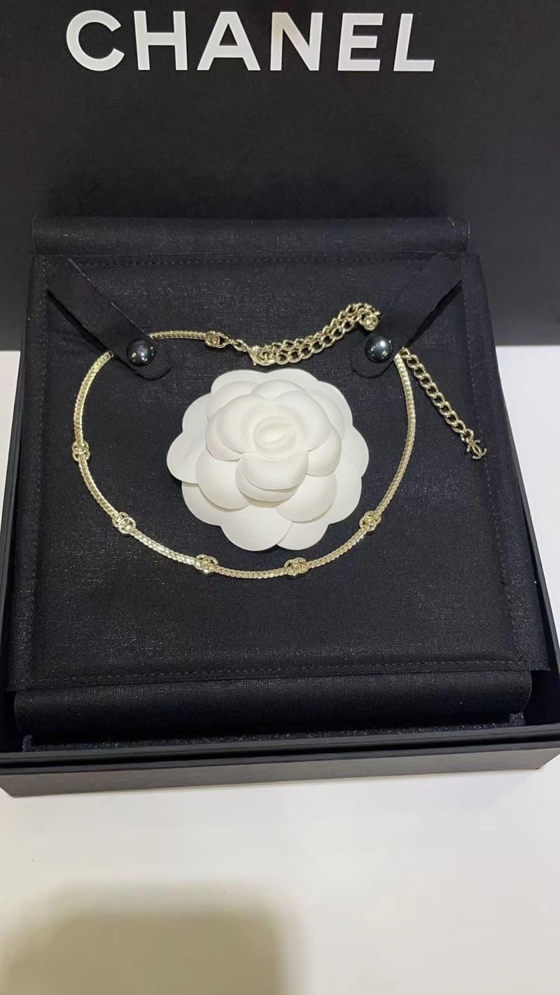 Top match Chanel Necklaces