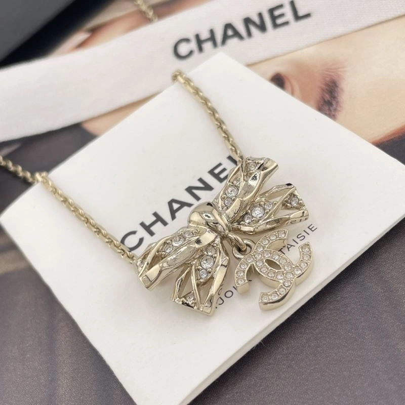 Indistinguishable Chanel Necklaces
