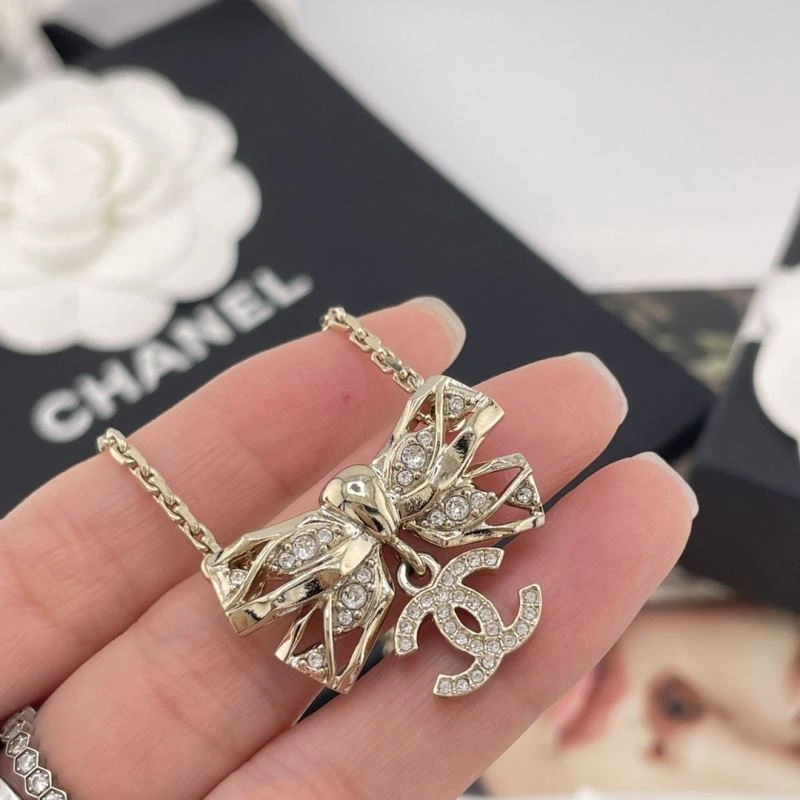 Indistinguishable Chanel Necklaces