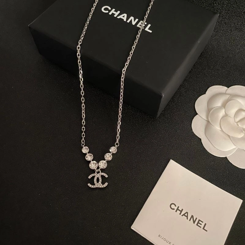 Value-priced Chanel Necklaces