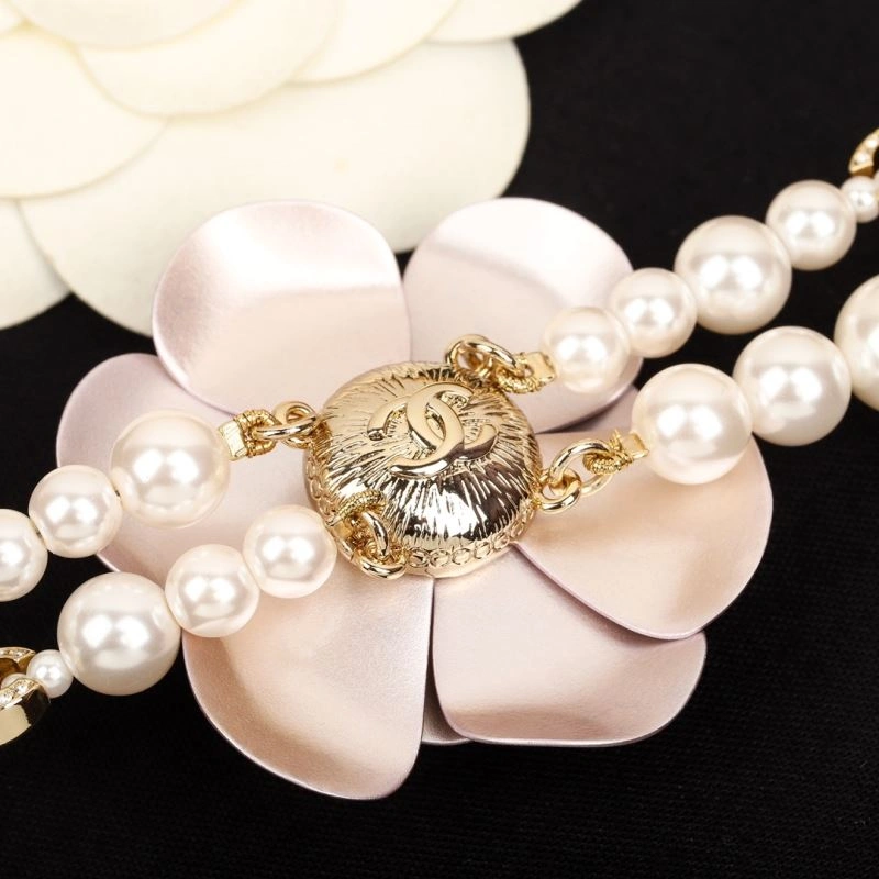 Inexpensive Chanel Necklaces