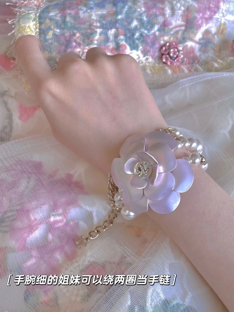Inexpensive Chanel Necklaces