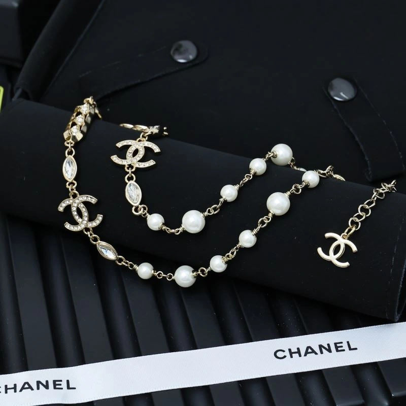 Top match Chanel Necklaces
