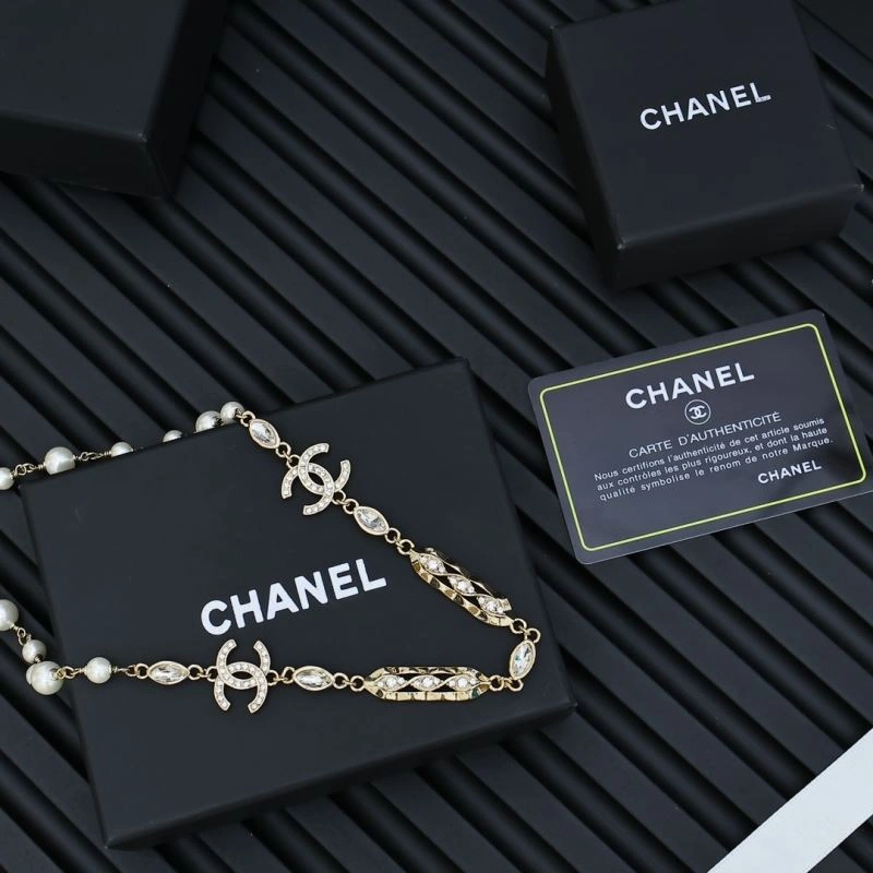 Top match Chanel Necklaces