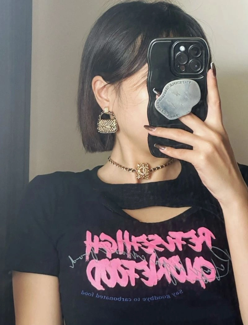 Legit Chanel Necklaces