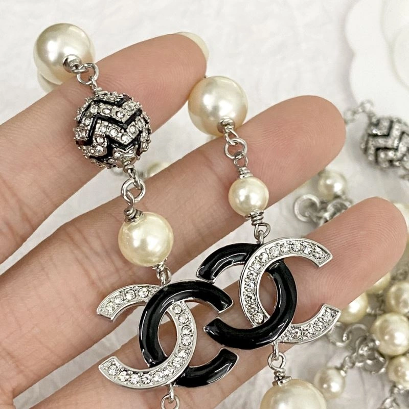 Value-priced Chanel Necklaces