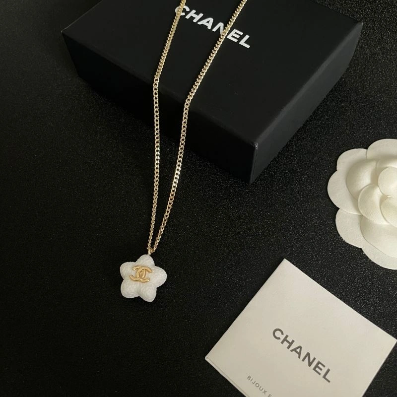 Precise copy Chanel Necklaces