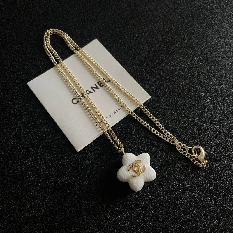 Precise copy Chanel Necklaces