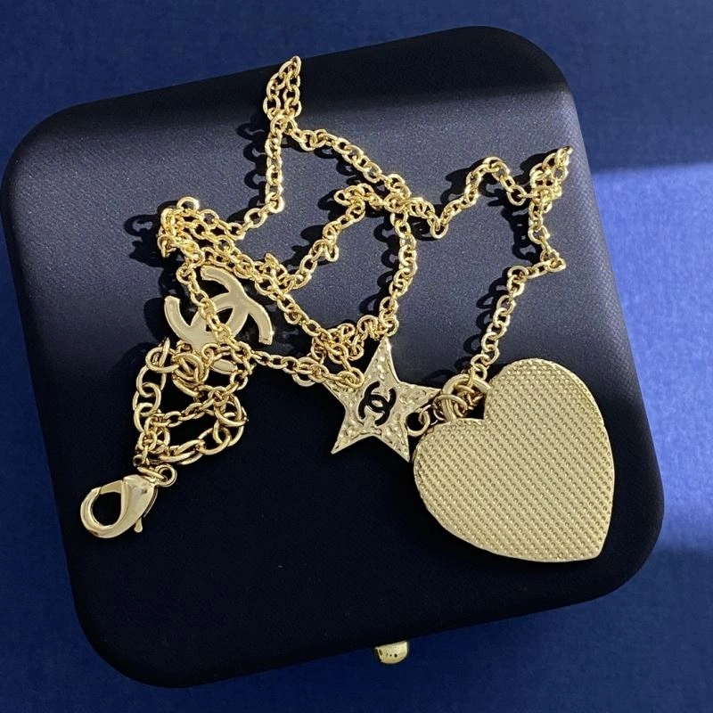 Low-cost Chanel Necklaces