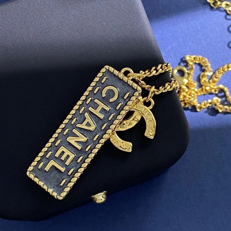 Brand-authenticated Chanel Necklaces