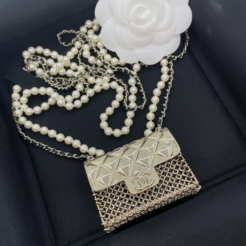 Original Chanel Necklaces