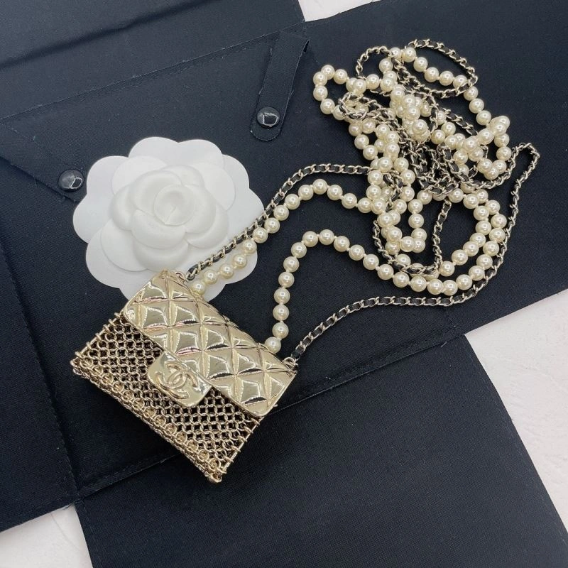 Original Chanel Necklaces