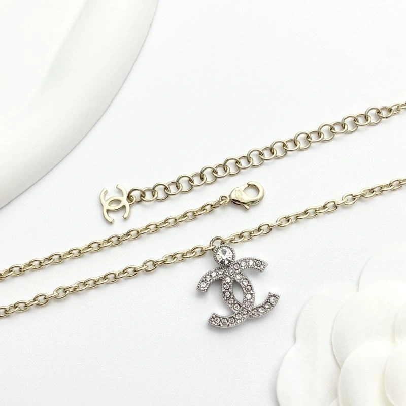 Precise copy Chanel Necklaces