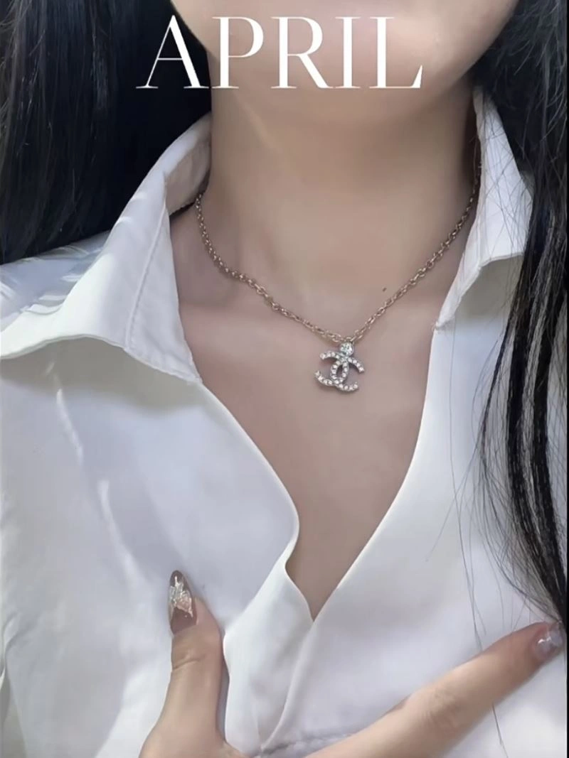 Precise copy Chanel Necklaces