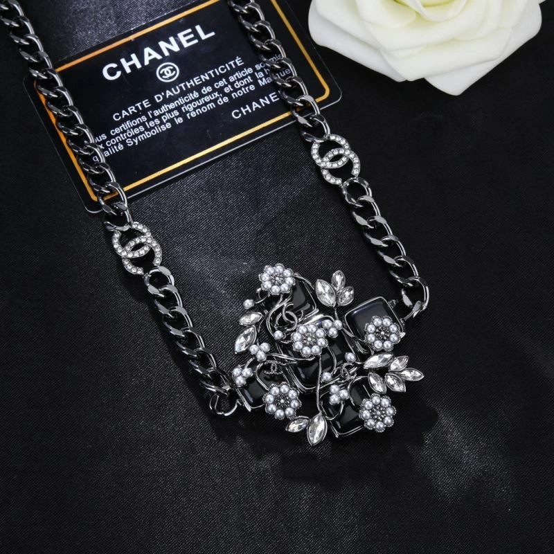 Inexpensive Chanel Necklaces