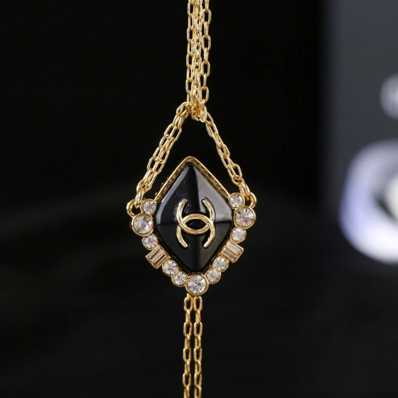 Low-cost Chanel Necklaces