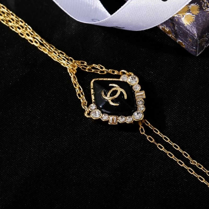 Low-cost Chanel Necklaces