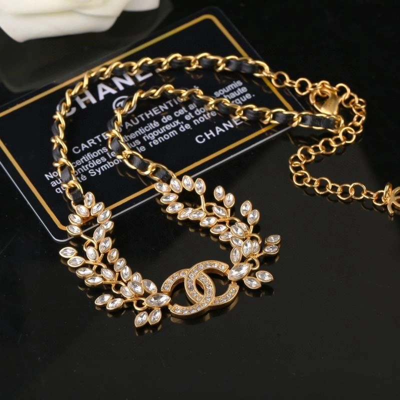 Bargain Chanel Necklaces