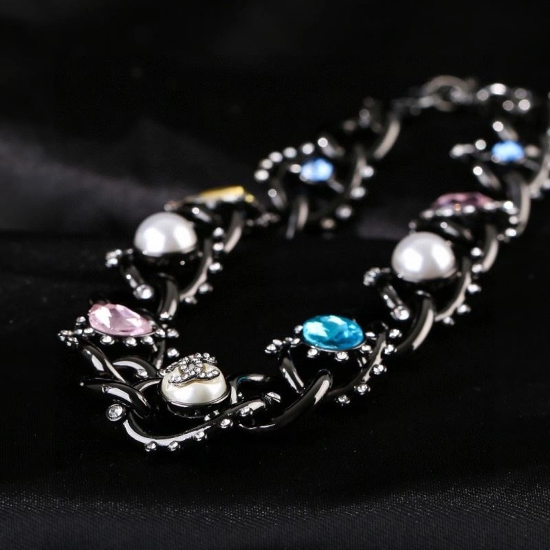 Brand-original Chanel Necklaces