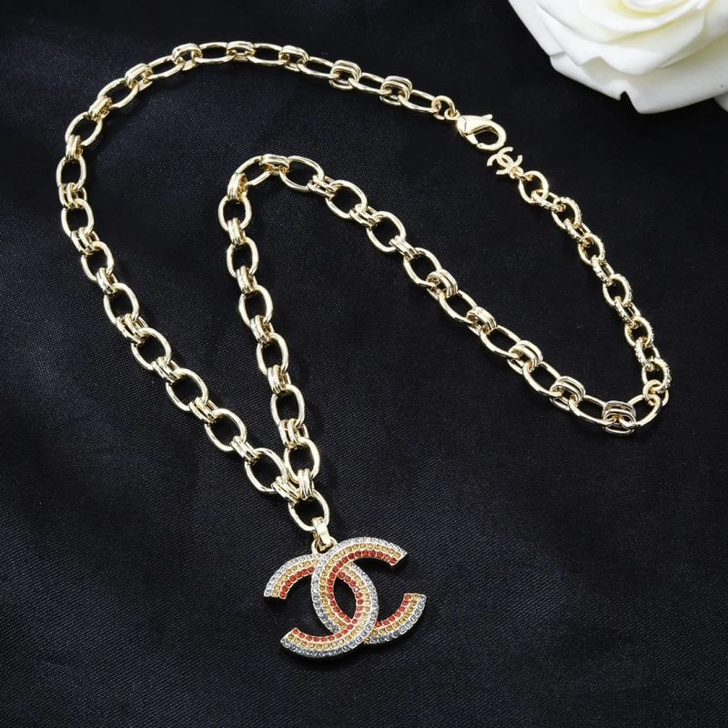 Bargain Chanel Necklaces