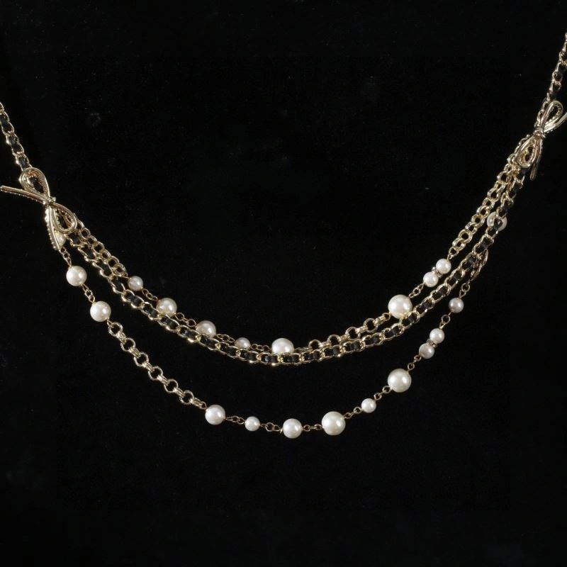 Bargain Chanel Necklaces