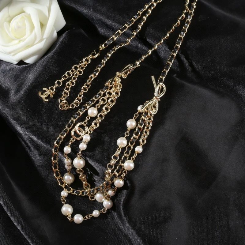 Bargain Chanel Necklaces