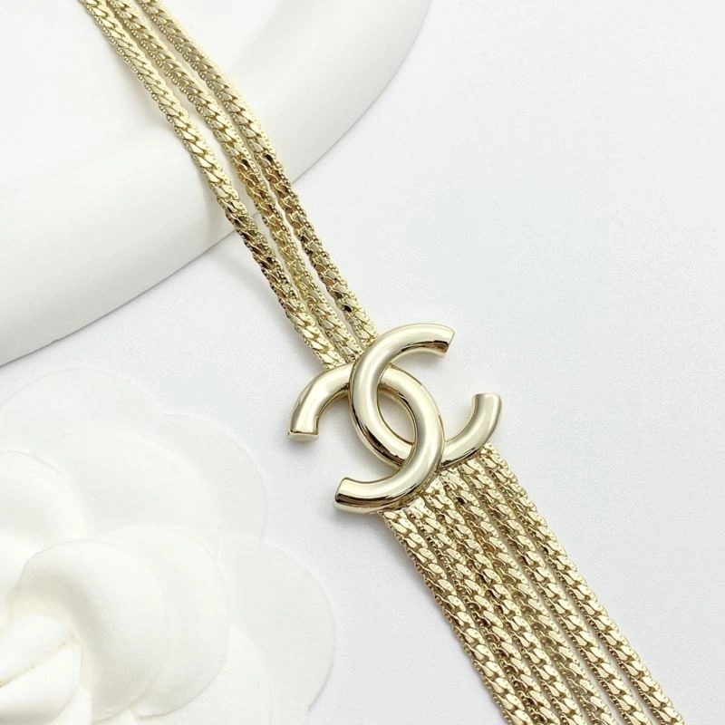 Top match Chanel Necklaces