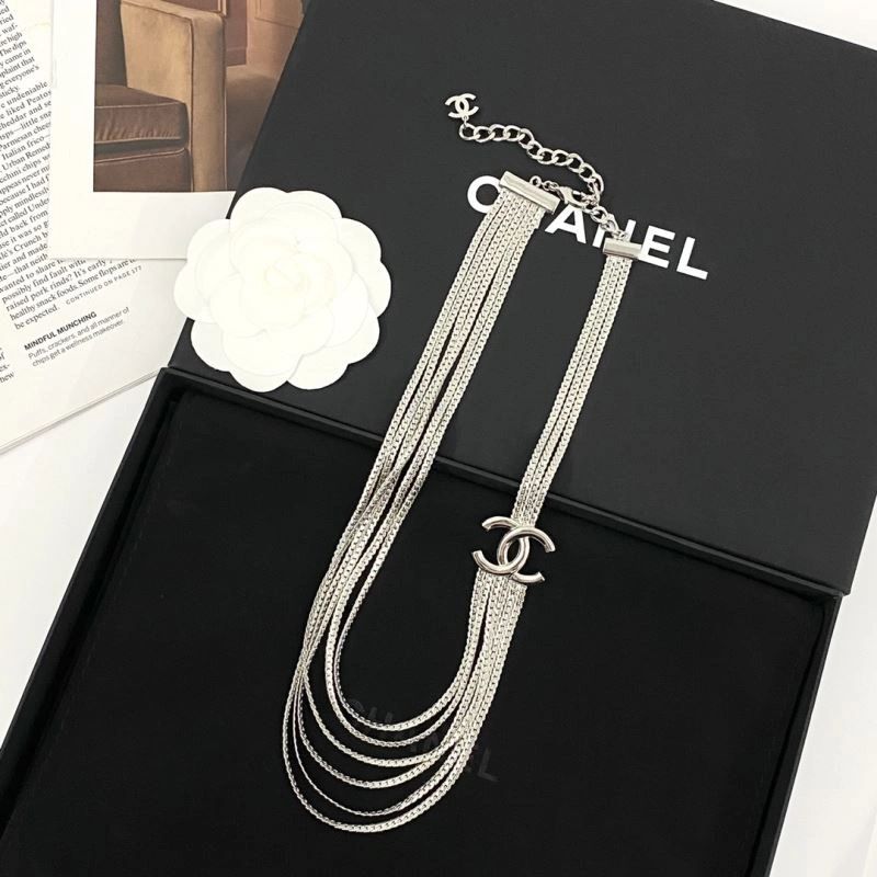 Bargain Chanel Necklaces