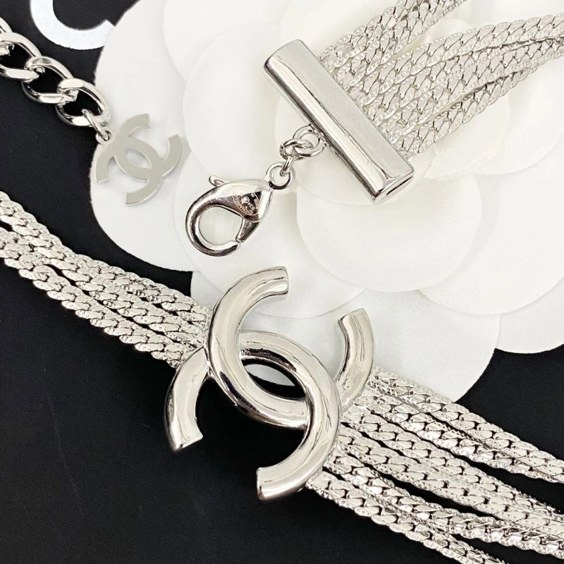 Bargain Chanel Necklaces