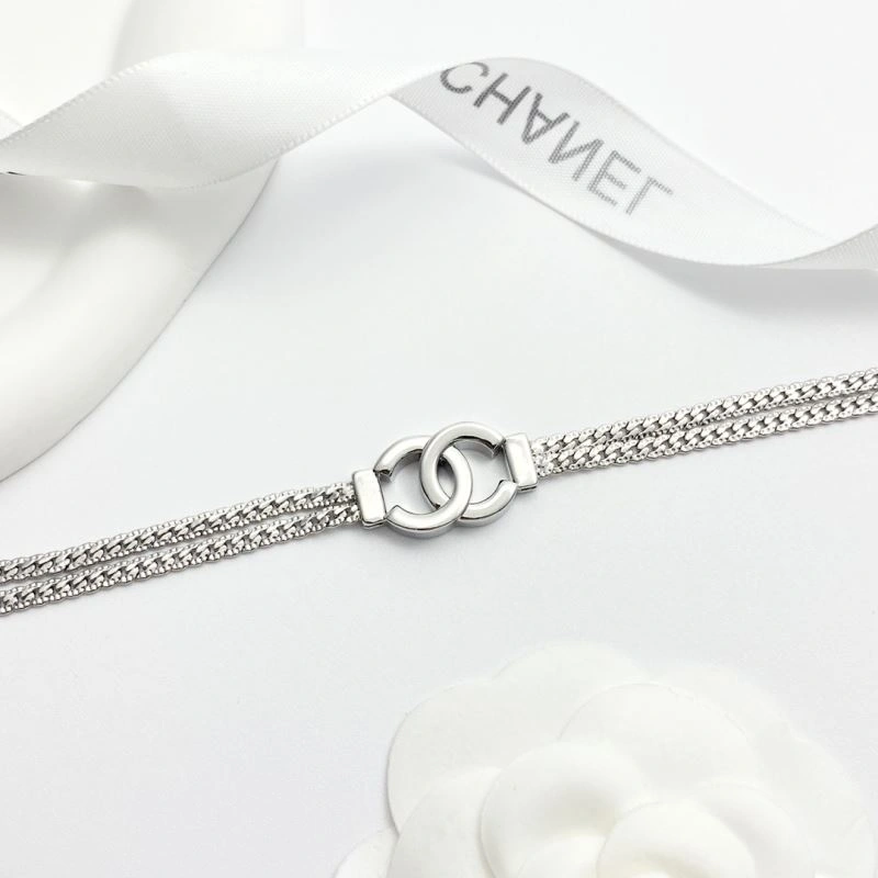 Cut-rate Chanel Necklaces