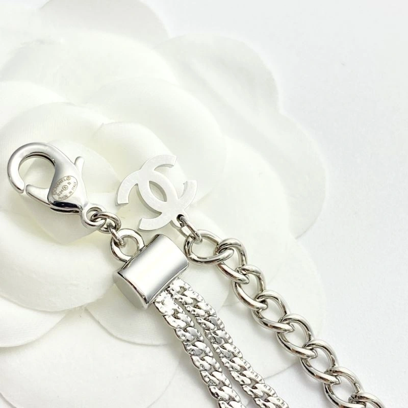 Cut-rate Chanel Necklaces
