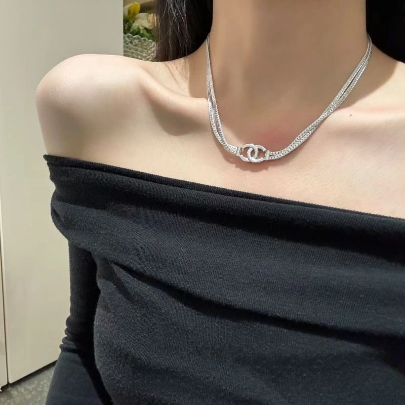 Cut-rate Chanel Necklaces