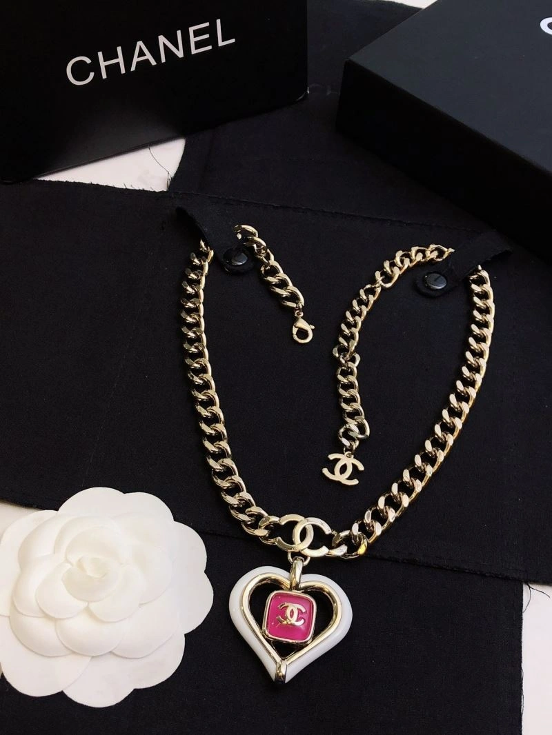 Cut-rate Chanel Necklaces