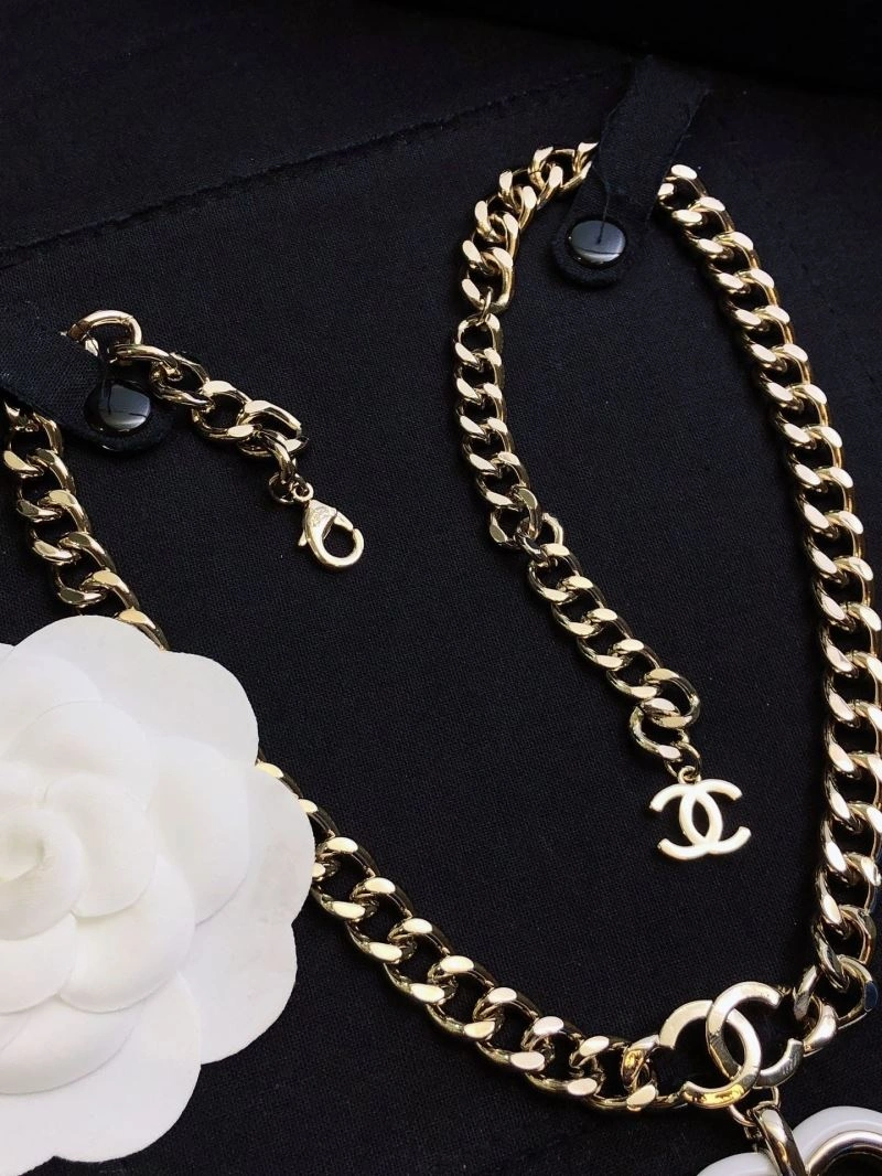 Cut-rate Chanel Necklaces