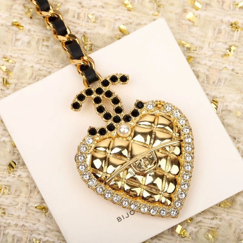 Accurate model Chanel Necklaces