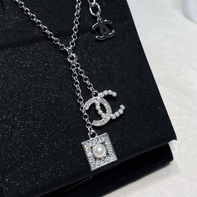 Precise copy Chanel Necklaces