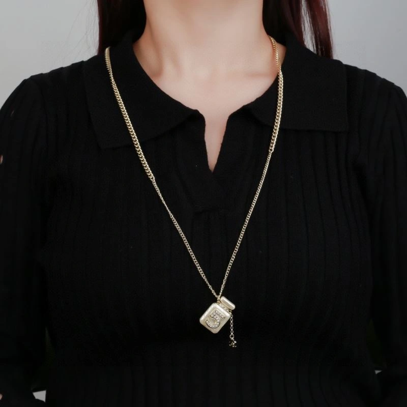 Legit Chanel Necklaces