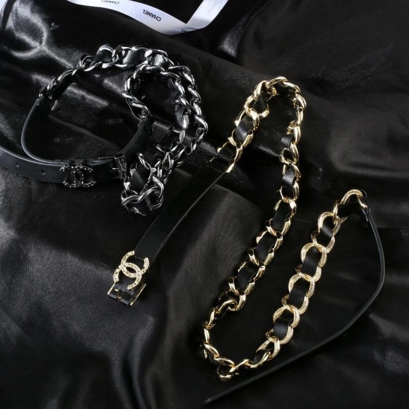 Cut-rate Chanel Necklaces